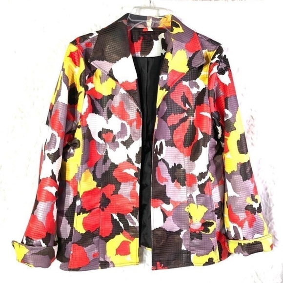 sara isabella | Jackets & Coats | Sara Isabella Waffle Texture Floral ...
